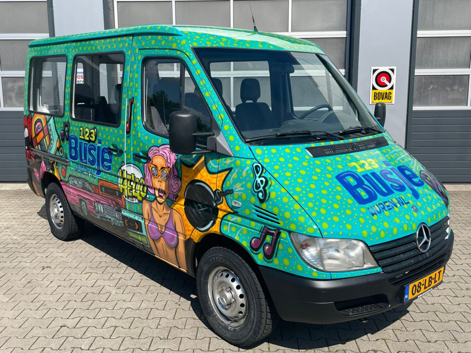 Mercedes Sprinter BOOM-BUS | 123busjehuren.nl